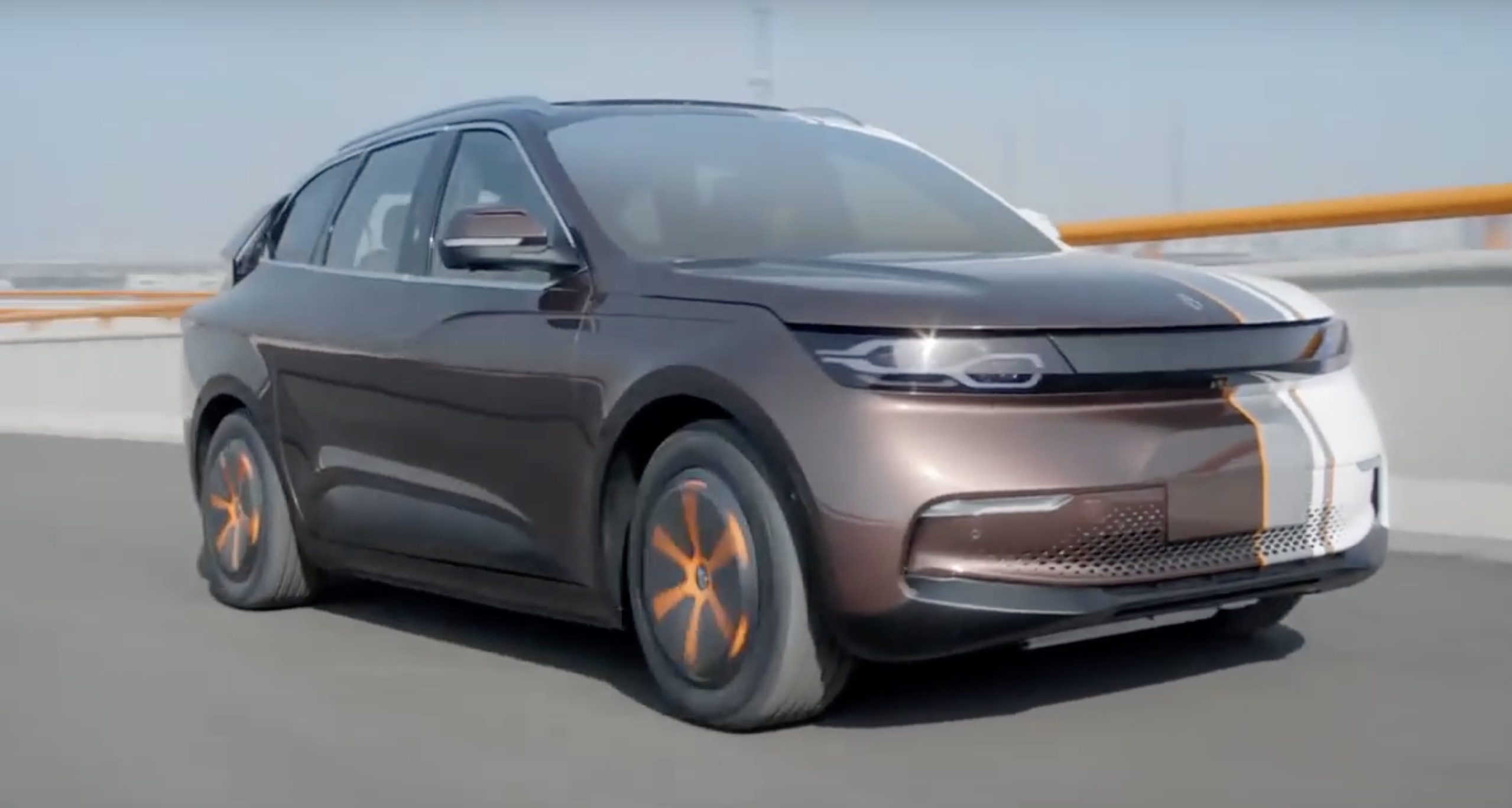 Újabb kínai startup jelentkezett be, elektromos SUV gyártására - e-cars.hu