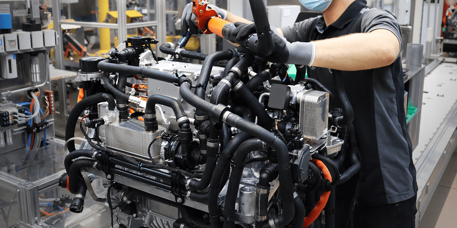 Évi egymillió elektromos motor gyártása a cél a Mercedes egyik üzemében ...