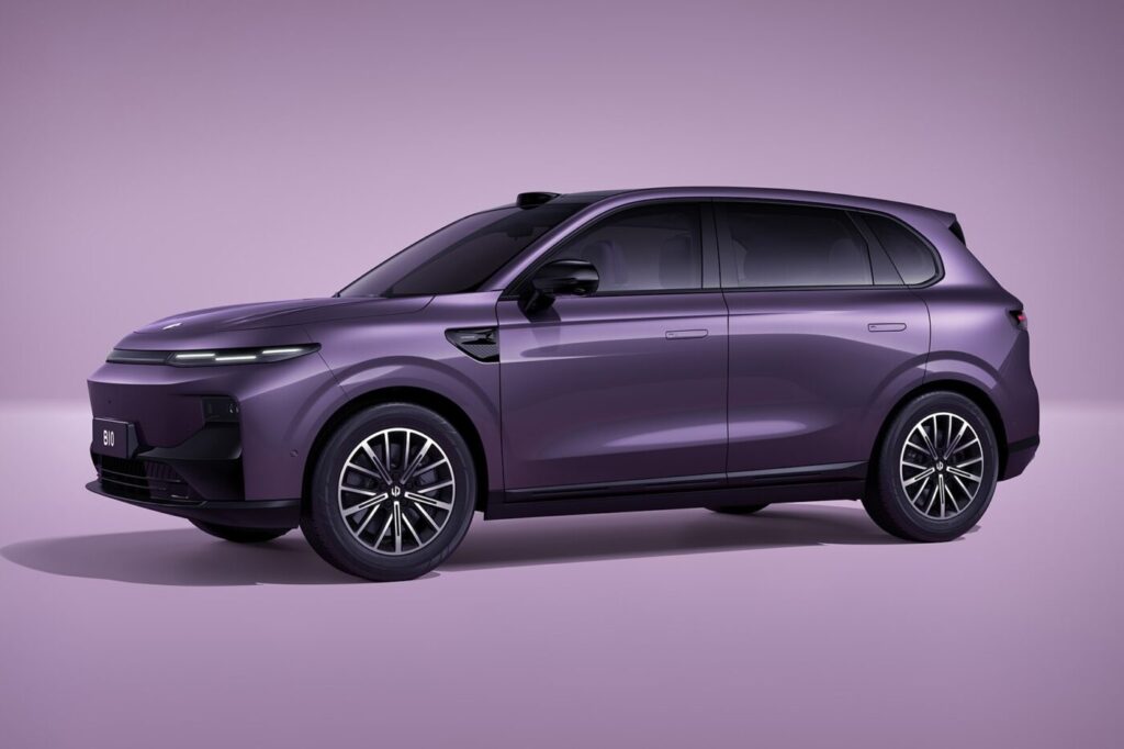 Bemutatták a Leapmotor B10 elektromos autót - e-cars.hu