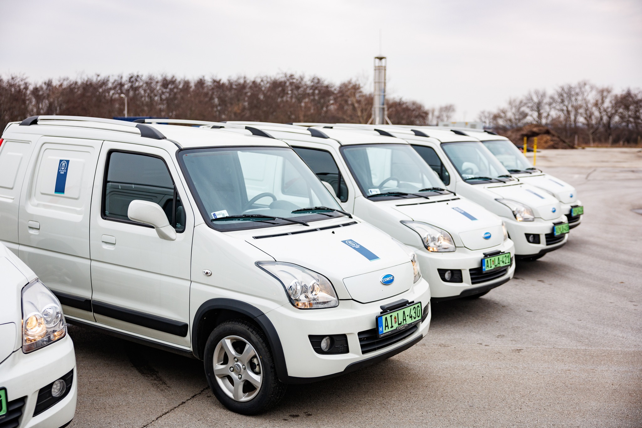 Több mint ötezer magyar cég már megkapta az elektromos autóvásárlási ...